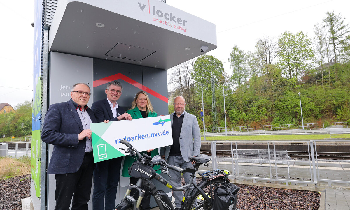 NVV: Modernes Radparken in Schwalmstadt eröffnet